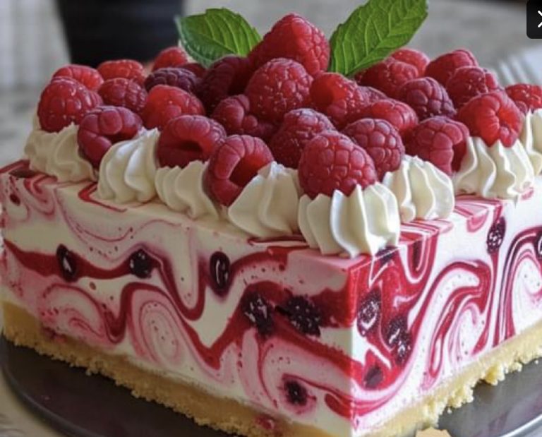 Raspberry Swirl Cheesecake – RECIPES
